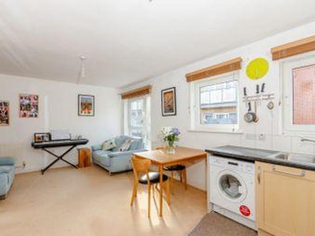 1 Bedrooms Flat for sale in Coombe Road, Norbiton, Kingston Upon Thames KT2