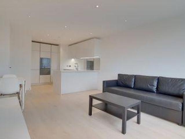 1 Bedrooms Flat for sale in Cooper Court, Smithfield Square, High Street, London N8