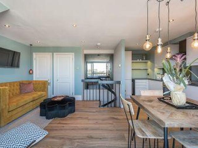 1 Bedrooms Flat for sale in Cornwall Gardens, South Kensington SW7