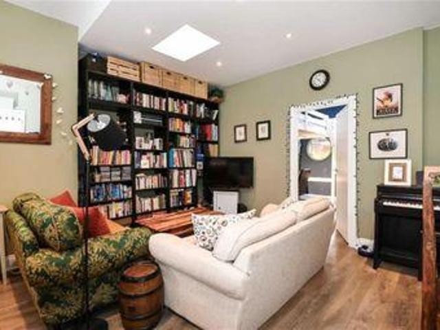 1 Bedrooms Flat for sale in Cambridge Avenue, London NW6
