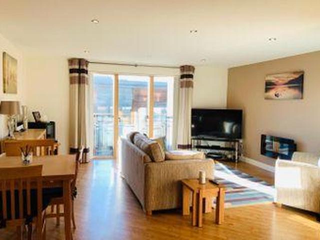1 Bedrooms Flat for sale in Canal Wharf, 14 Waterfront Walk, Birmingham B1