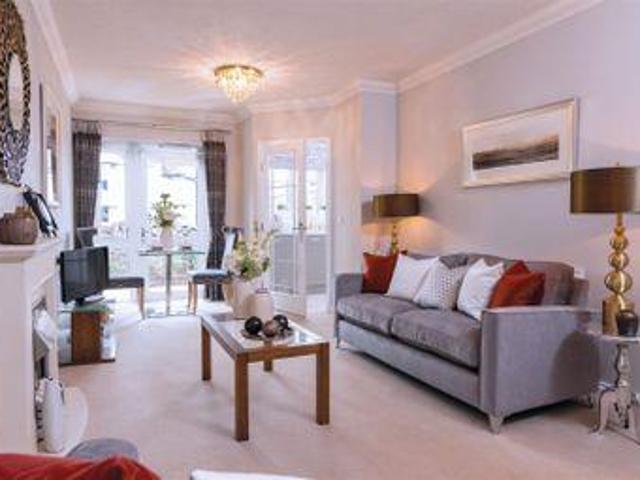 1 Bedrooms Flat for sale in Canterbury Road, Sittingbourne ME10