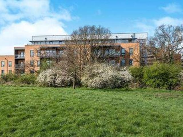 1 Bedrooms Flat for sale in Caro Place, New Malden, Surrey KT3