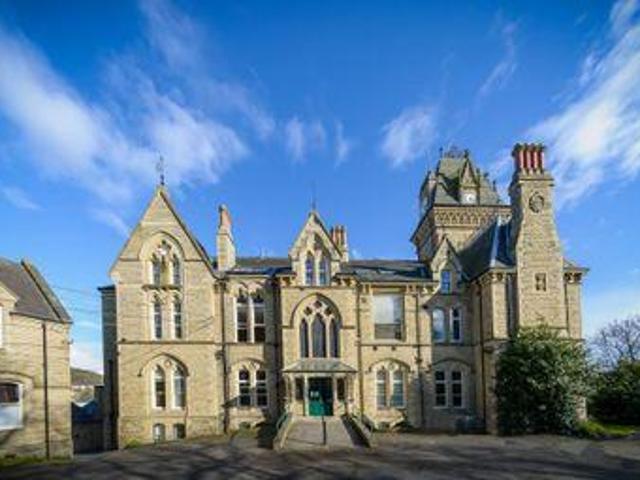 1 Bedrooms Flat for sale in Carlton Road, Dewsbury WF13