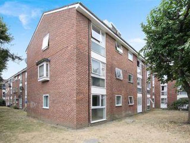 1 Bedrooms Flat for sale in Carnarvon Road, London E15