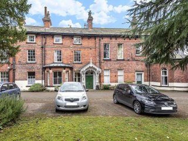 1 Bedrooms Flat for sale in Chapel Allerton Hall, King George Avenue, Leeds LS7