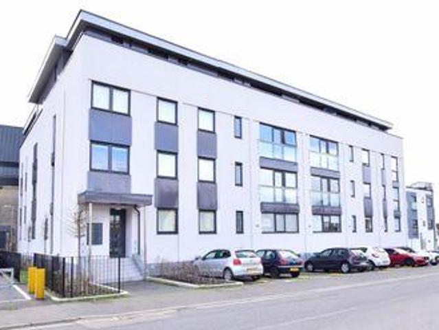 1 Bedrooms Flat for sale in Christopher Road, East Grinstead, West Sussex RH19