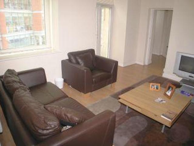 1 Bedrooms Flat for sale in City Central, Wellington Street, Leeds, West Yorkshire LS1
