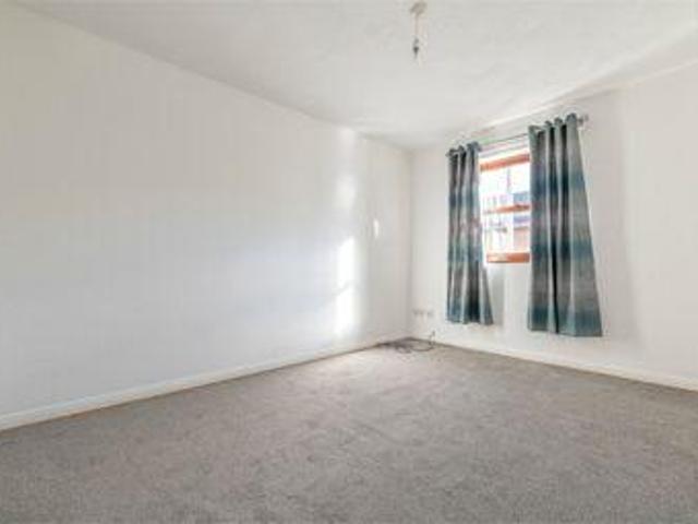 1 Bedrooms Flat for sale in Clifton Court, Star Street, Cardiff, South Glamorgan CF24