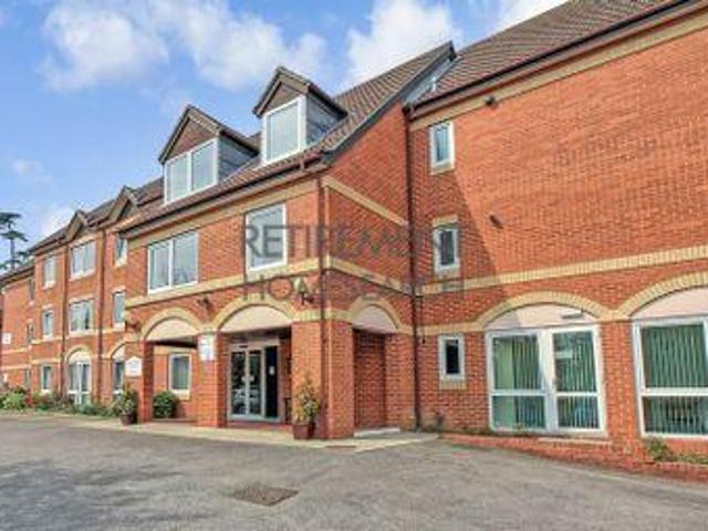 1 Bedrooms Flat for sale in Croft Court, Braintree Road, Dunmow CM6
