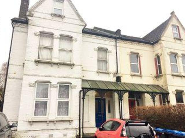 1 Bedrooms Flat for sale in Croham Road, South Croydon CR2