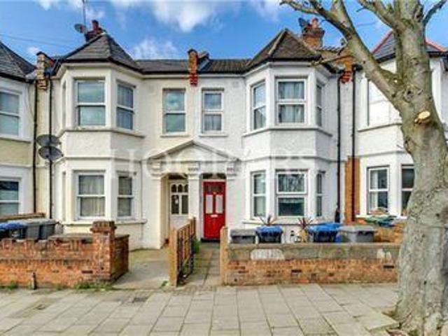 1 Bedrooms Flat for sale in Ambleside Road, London NW10