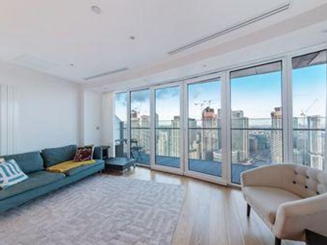 1 Bedrooms Flat for sale in Arena Tower, Crossharbour Plaza, Canary Wharf E14