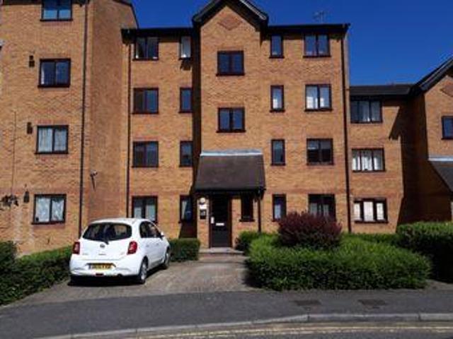 1 Bedrooms Flat for sale in Armoury Road, London SE8