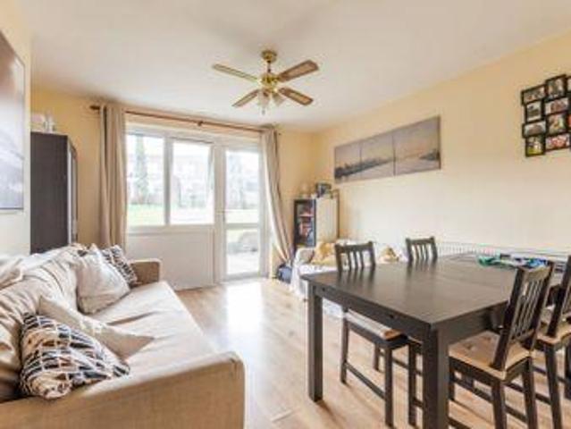1 Bedrooms Flat for sale in Atwater Close, Brixton SW2