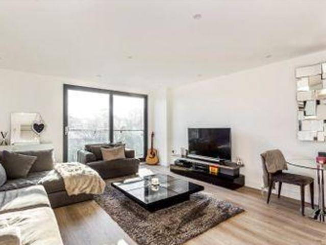1 Bedrooms Flat for sale in Bourchier Court, London Road, Sevenoaks, Kent TN13