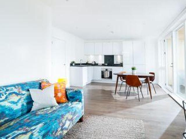 1 Bedrooms Flat for sale in Barrington Road, Barrington Road SW9