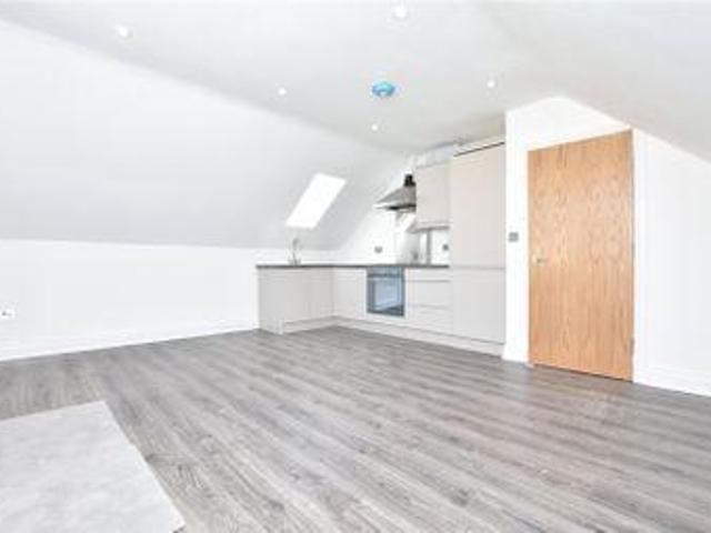 1 Bedrooms Flat for sale in Beulah Crescent, Thornton Heath CR7
