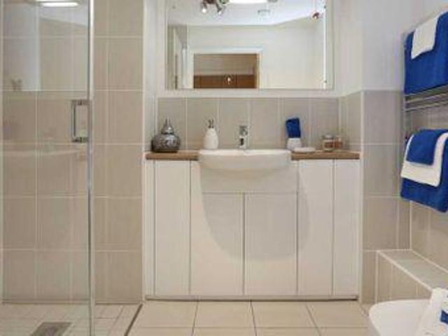1 Bedrooms Flat for sale in Beulah Hill, London SE19