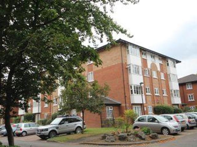 1 Bedrooms Flat for sale in Beechwood Grove, London W3