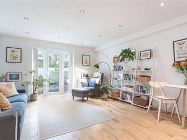 1 Bedrooms Flat for sale in Belsize Avenue, Belsize Park, London NW3