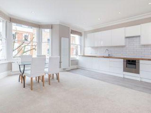 1 Bedrooms Flat for sale in Blythe Road, London W14