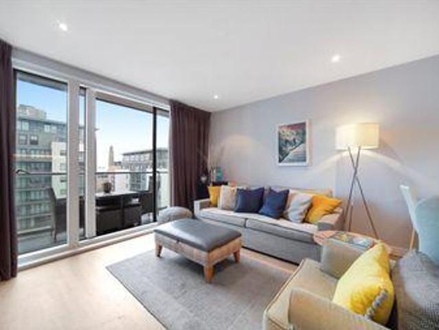 1 Bedrooms Flat for sale in Bridgeman House, Pump House Crescent, London TW8
