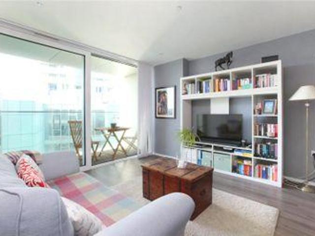 1 Bedrooms Flat for sale in Buckhold Road, Wandsworth, London SW18