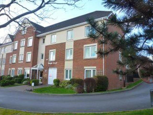 1 Bedrooms Flat for sale in Bythesea Road, Trowbridge BA14