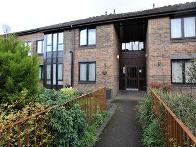 1 Bedrooms Flat for sale in Gateway, Weybridge KT13