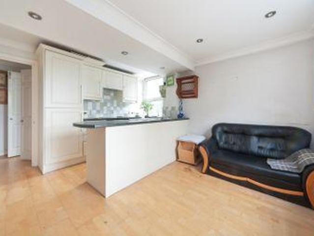 1 Bedrooms Flat for sale in Gatliff Close, Ebury Bridge Road, London SW1W