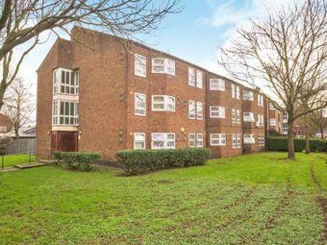1 Bedrooms Flat for sale in Gill Court, Burrage Road, Woolwich, London SE18
