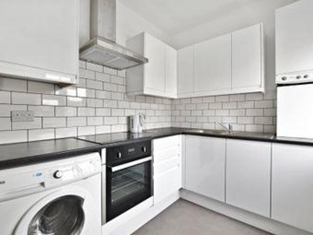 1 Bedrooms Flat for sale in Glengall Road, Kilburn, London NW6