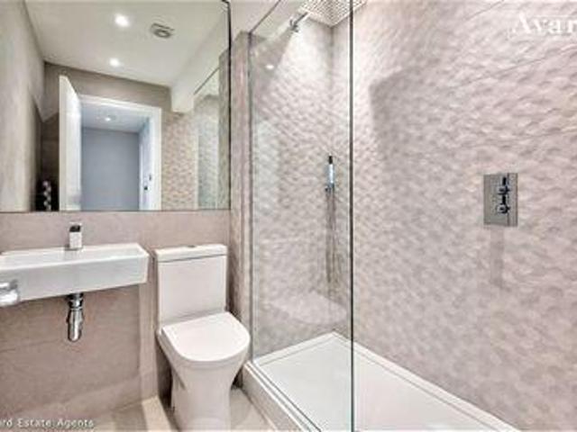 1 Bedrooms Flat for sale in Grand Parade, Brighton BN2