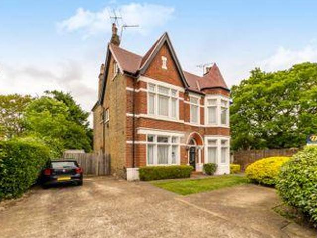 1 Bedrooms Flat for sale in Grange Road, London W5