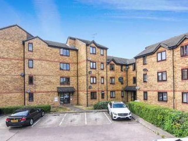 1 Bedrooms Flat for sale in Grays, Thurrock, Essex RM20