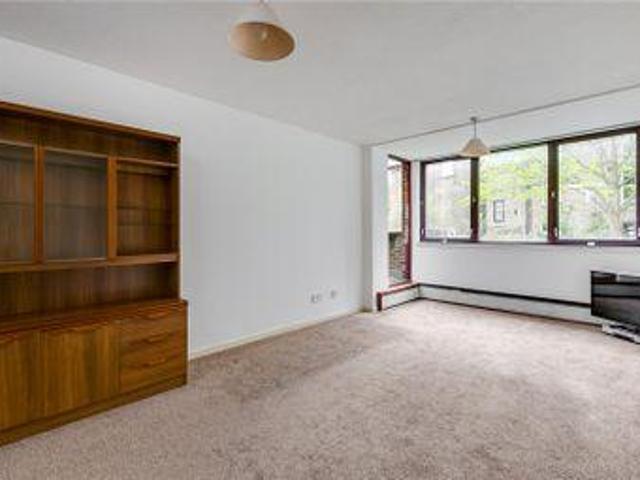 1 Bedrooms Flat for sale in Great Western Road, London W11
