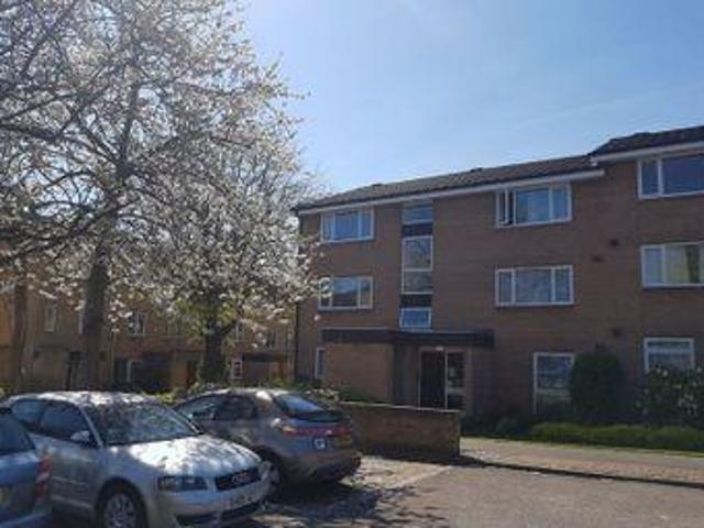 1 Bedrooms Flat for sale in Green Acres, Croydon CR0