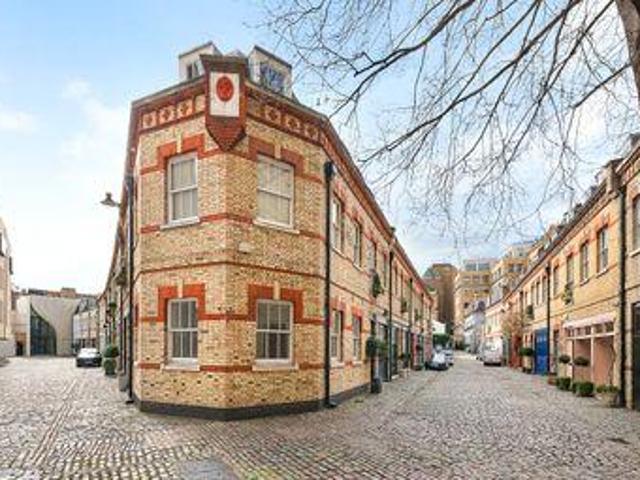 1 Bedrooms Flat for sale in Grosvenor Crescent Mews, London SW1X