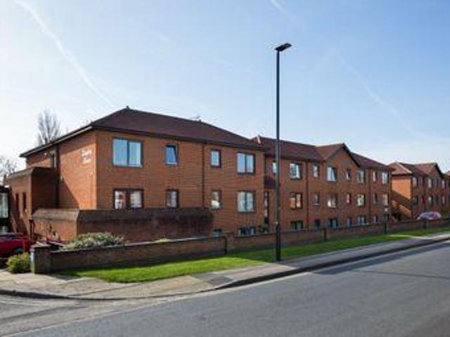 1 Bedrooms Flat for sale in Dodsworth Avenue, York YO31