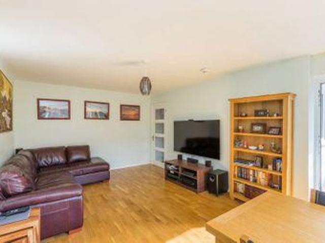 1 Bedrooms Flat for sale in David Court, Waverley Road N8