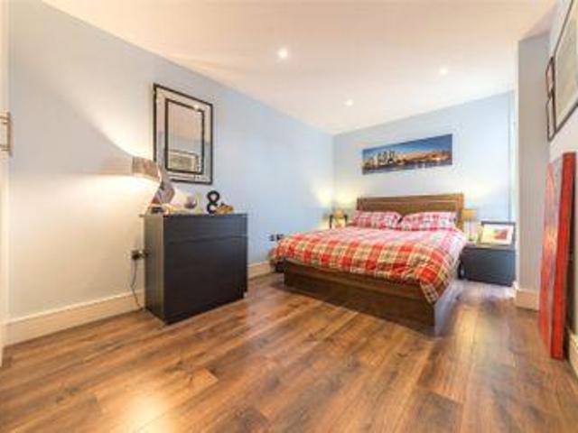 1 Bedrooms Flat for sale in Denison House, 20 Lanterns Way, London E14
