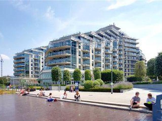 1 Bedrooms Flat for sale in Discovery House, Battersea Reach, London SW18