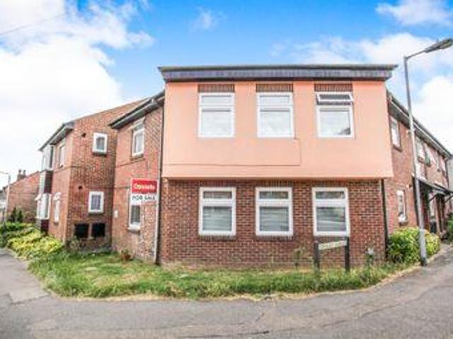 1 Bedrooms Flat for sale in Dumfries Street, Luton LU1