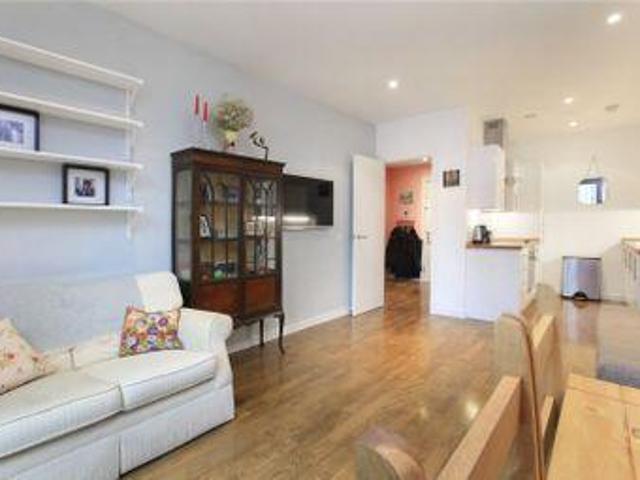 1 Bedrooms Flat for sale in Eastfields Avenue, Wandsworth, London SW18