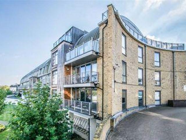 1 Bedrooms Flat for sale in Elder Court, Hertford SG13