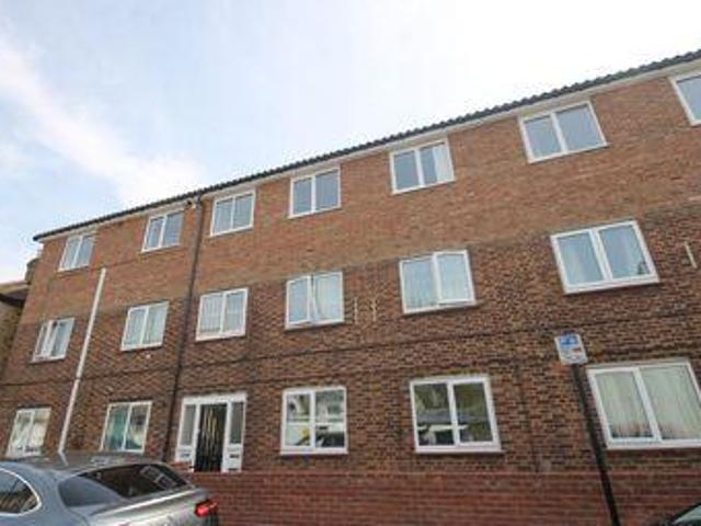 1 Bedrooms Flat for sale in Essex Street, Forest Gate E7