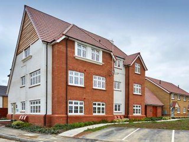 1 Bedrooms Flat for sale in Evesham Road, Bishops Cleeve, Gloucestershire GL52
