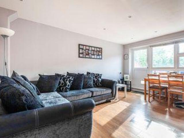 1 Bedrooms Flat for sale in Ewart Road, London SE23