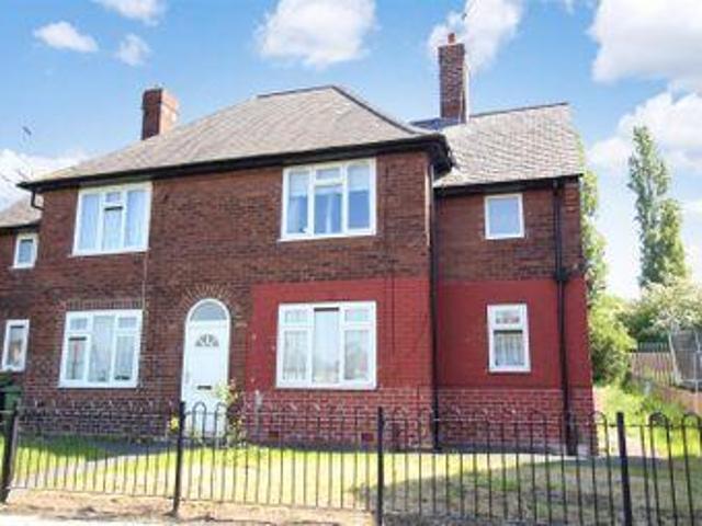 1 Bedrooms Flat for sale in Foundry Mill Terrace, Leeds LS14